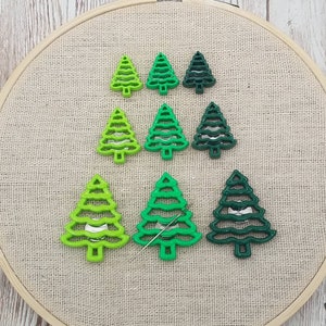 Christmas Tree Needle Minder | Green Christmas Tree | Pine Tree ...