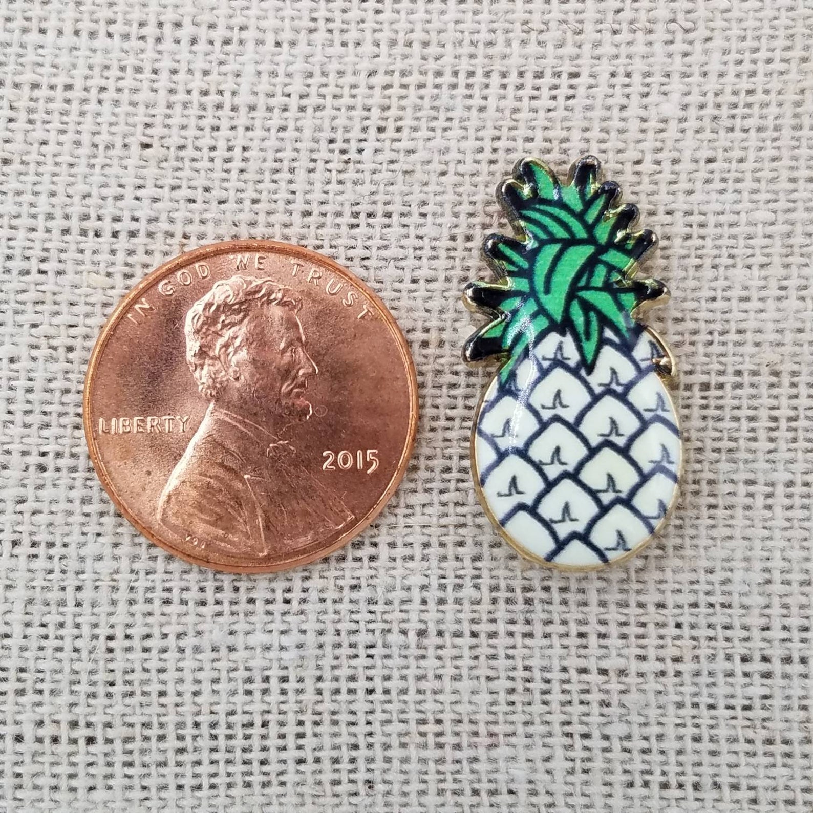 White Pineapple Needle Minder Fruit Food Sunshine | Etsy