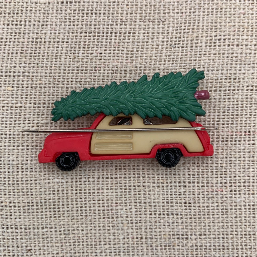 Christmas Tree Hatchback Needle Minder | County | Winter | Holiday ...
