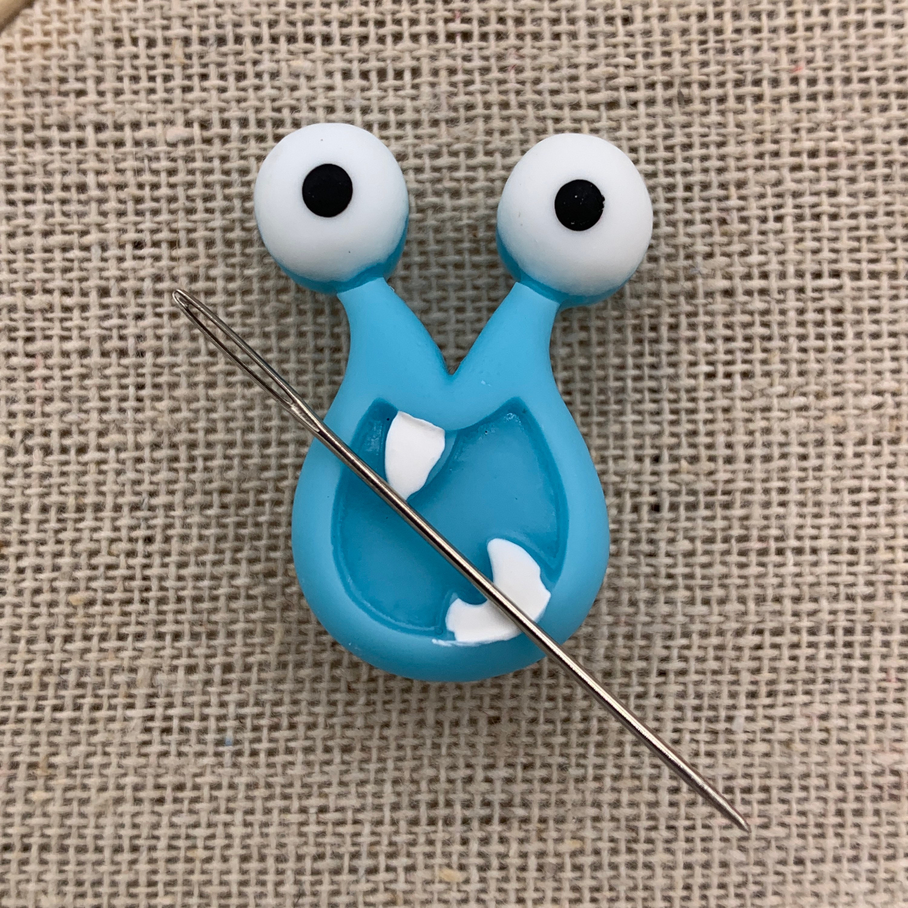 Monster Needle Minder | Spooky | Halloween | Magnetic Needle Minder ...