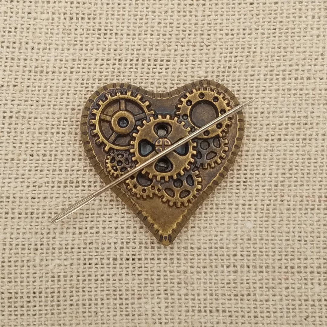 Steampunk Heart Needle Minder | Gears | Cogs | Magnetic Needle Minder ...