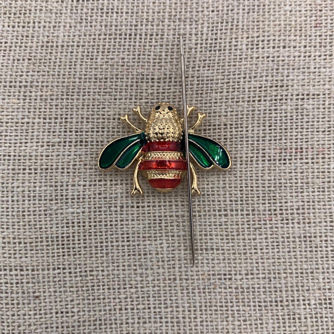 Jewel Bee Needle Minder Bumble Gold Cute Buzz Magnetic Minder Nanny ...