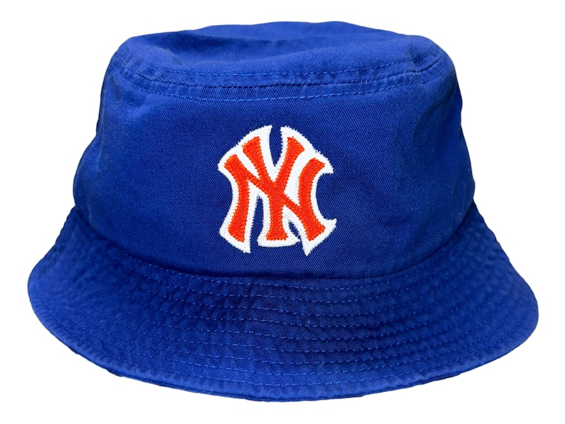New York Knicks X Yankees Bucket Hat - Etsy