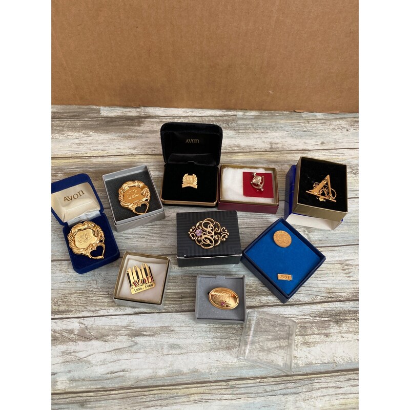 Avon Pin - Etsy