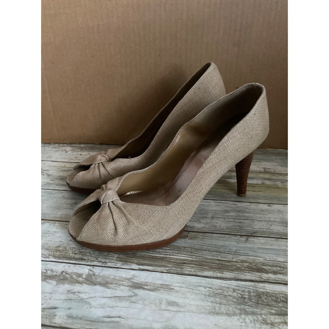 St. John Peep Toe Heels Tan Canvas Sz 10 Pre-owned No Box, Neutral ...