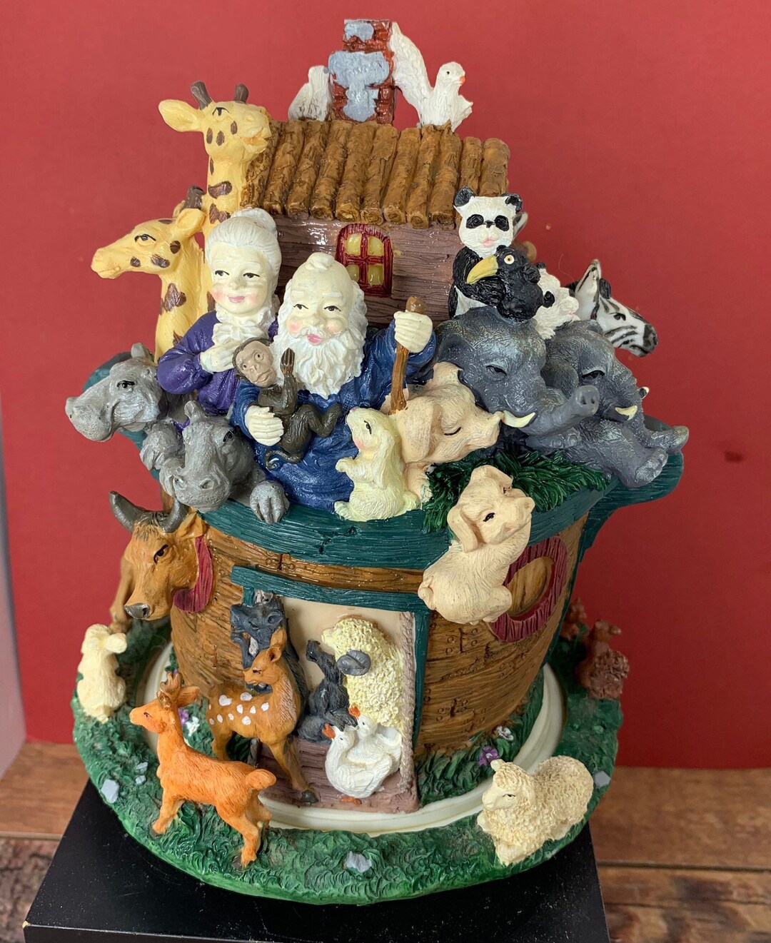 Vintage Noah’s Ark Music Box - Love Makes the World Go Round - Etsy