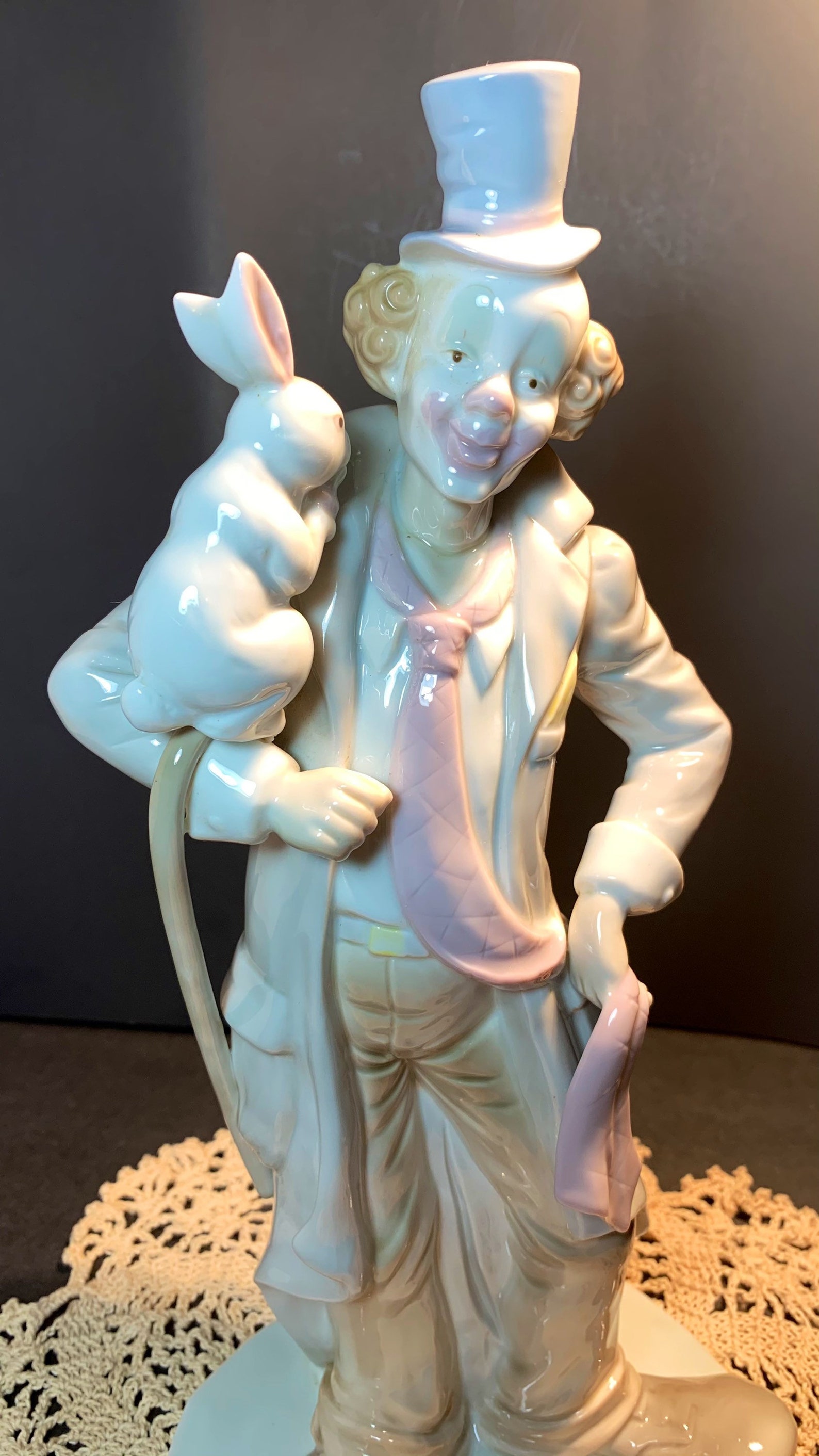 Porcelain Clown Figurine Lladro-like Porcelain Clown With Top - Etsy