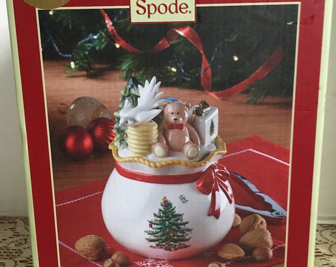 Spode Candy Box Spode Christmas Tree Collection Round Covered Candy Box ...
