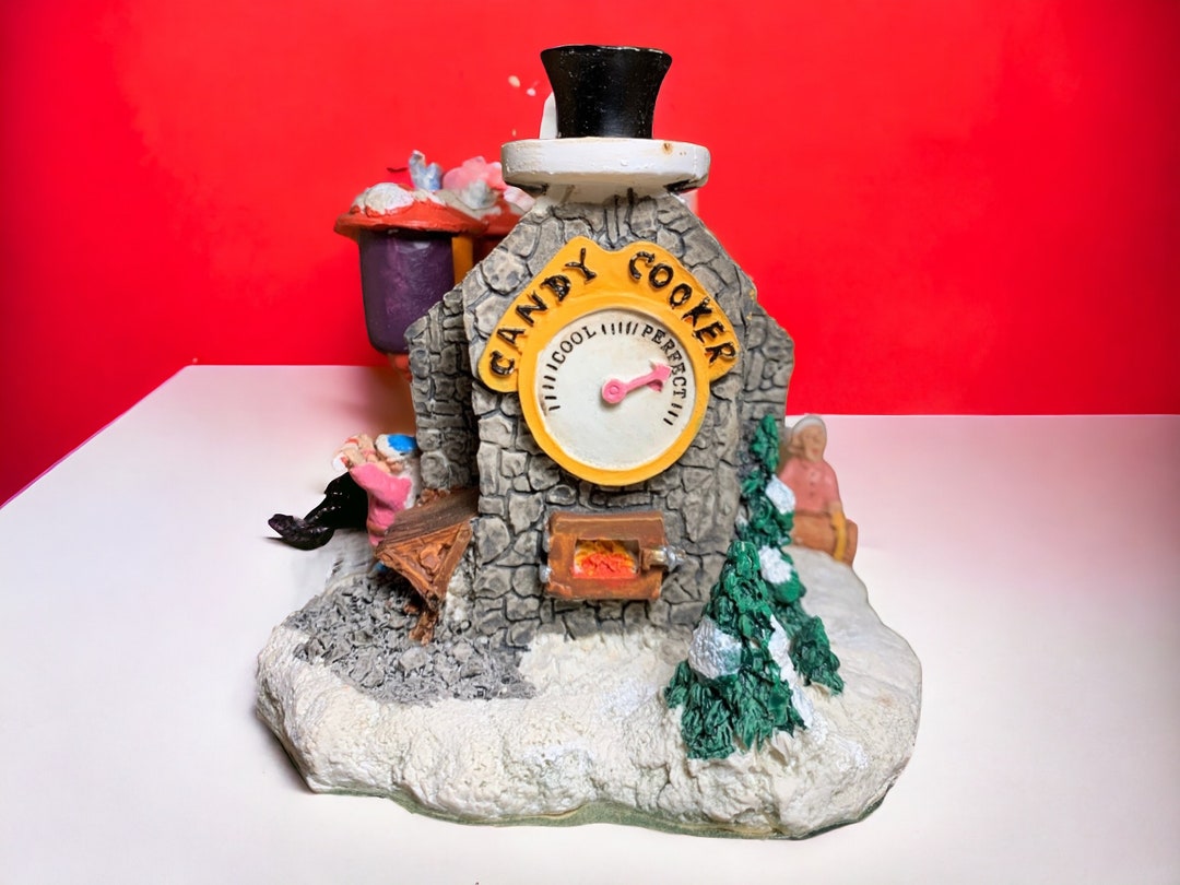 Christmas Town Candy Store - Santa’s Town Candy Factory - International ...