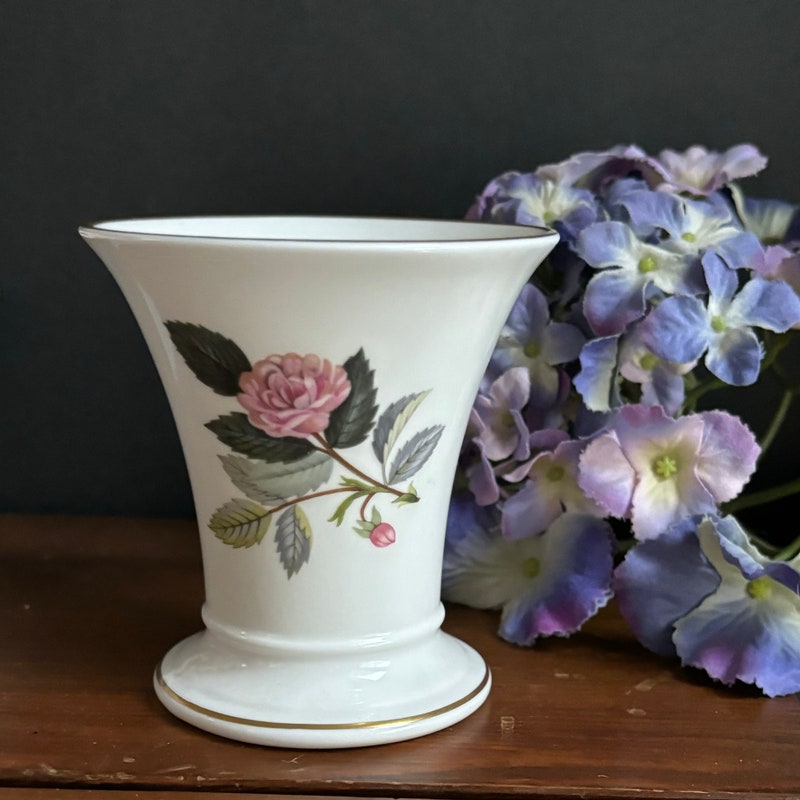 Wedgewood Bone China Vases - Etsy