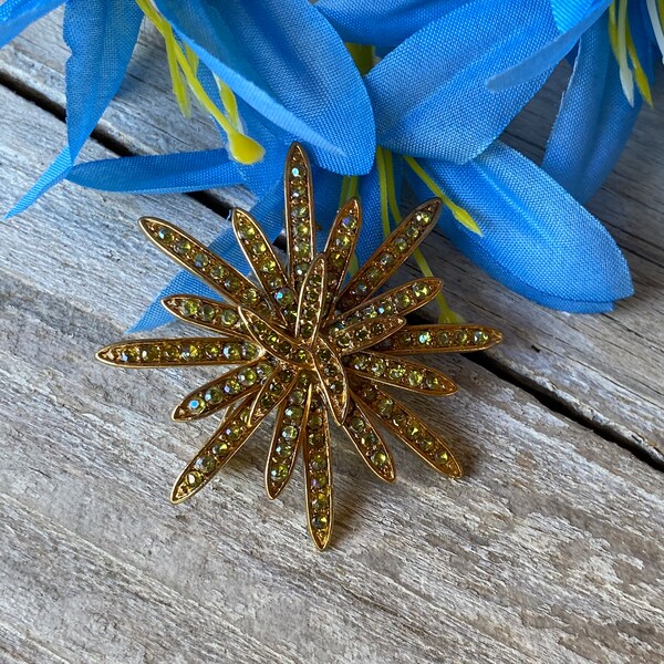 Starburst Pin - Etsy