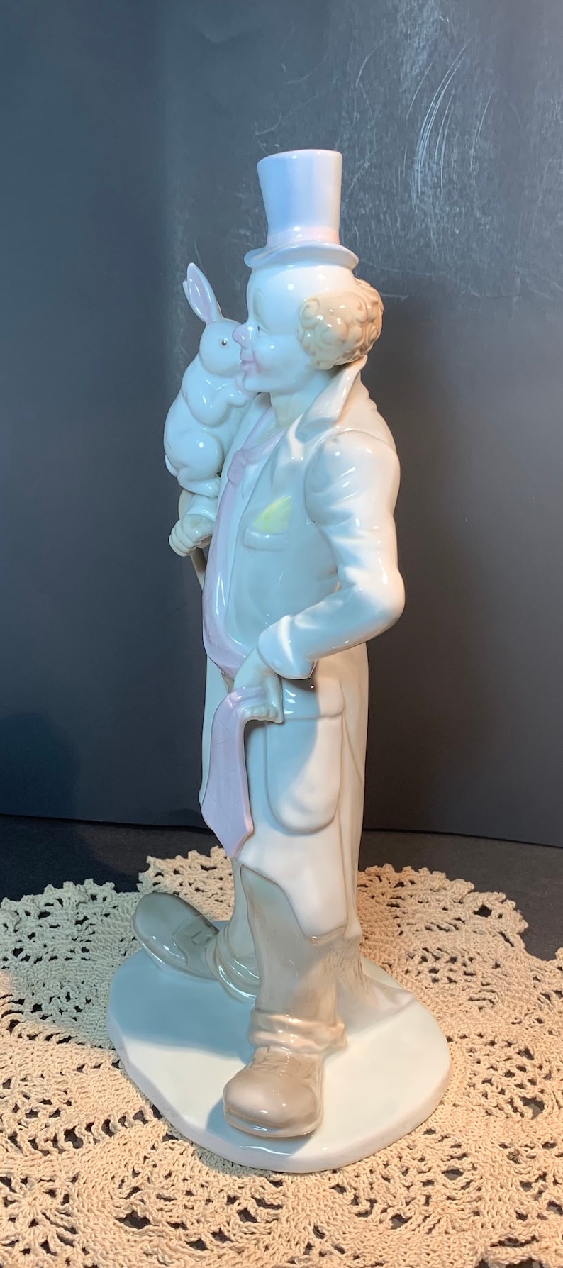 Porcelain Clown Figurine Lladro-like Porcelain Clown With Top - Etsy