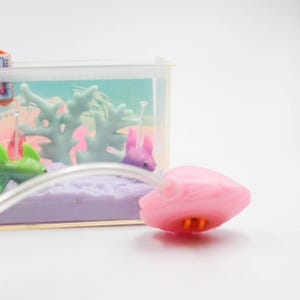 LPS Littlest Pet Shop Bobbing Fish Treasure Chest Cove Kenner Collector ...