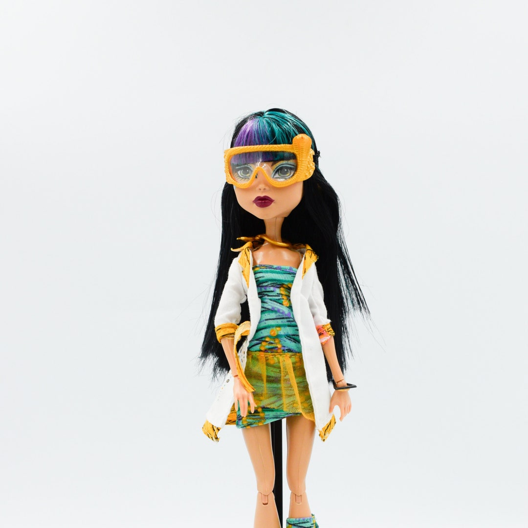 Monster High Cleo De Nile Classroom Wave 1 Teenage Doll Etsy