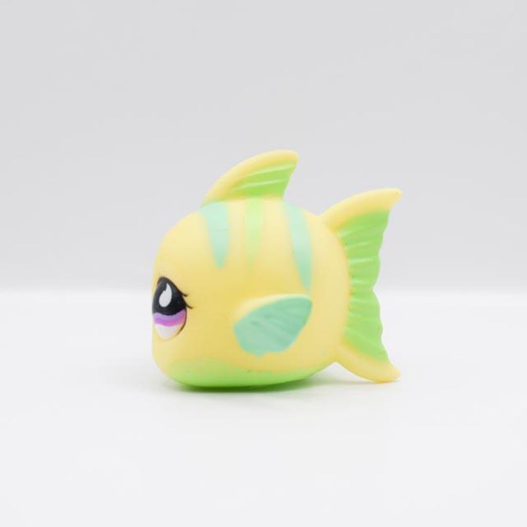 LPS | Adorable Fish #519 | Authentic Littlest Pet Shop | Hasbro ...