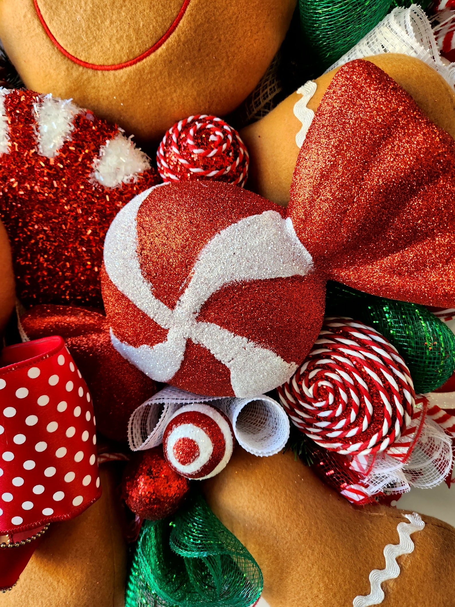 Gingerbread Christmas Wreath: Red, White, and Peppermint Candy - Etsy
