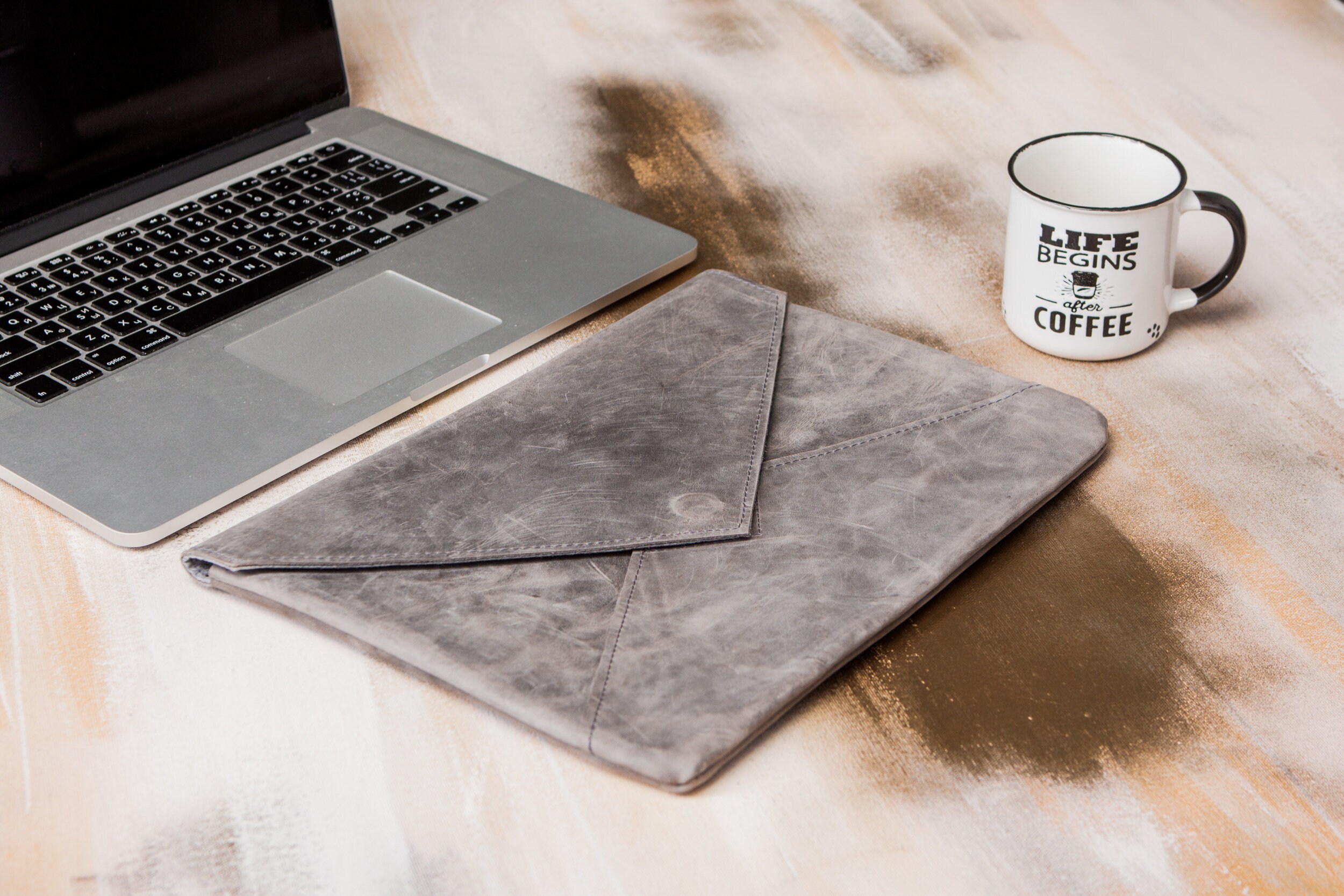 Custom laptop caseSurface sleeveComputer caseFelt case | Etsy