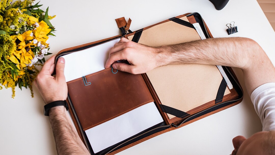 Personalized Leather Portfolio for Men, Leather Folder, Organizer ...