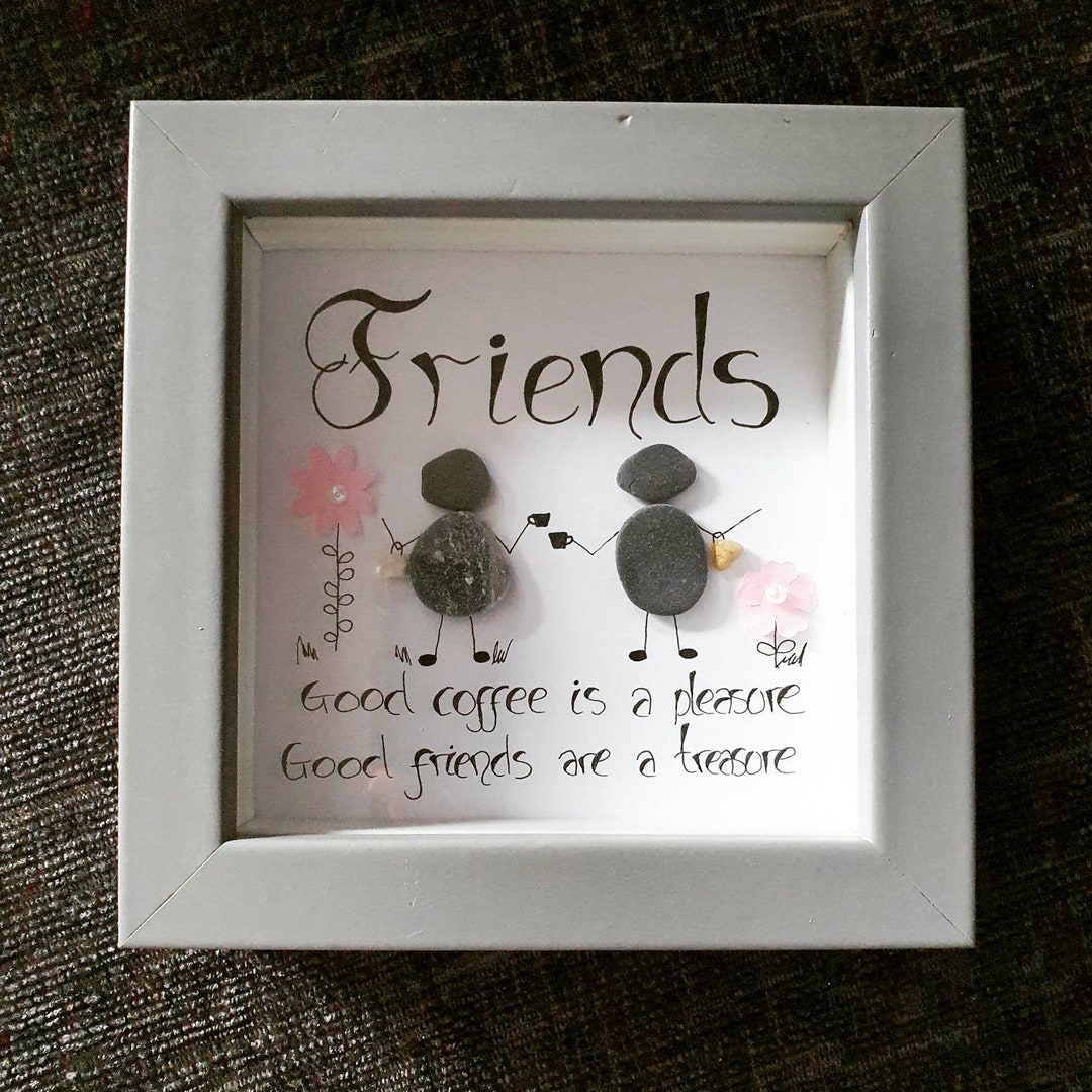 Personalised True Friends Pebble Art Frame. Friendship, Besties, Best ...