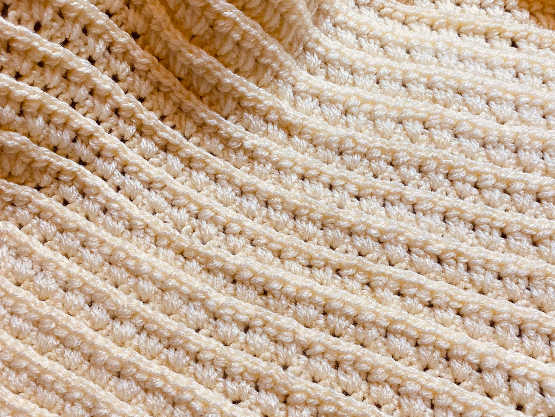 CROCHET PATTERNS ⨯ Light Weight Crochet Blanket Throw, Easy Crochet ...