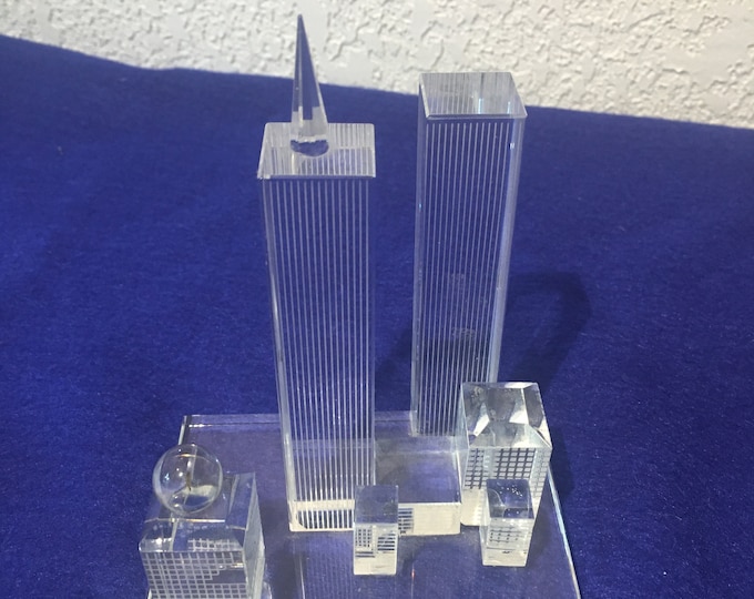 World Trade Center Twin Towers Crystal Glass Replica Model Statue 9/11 ...