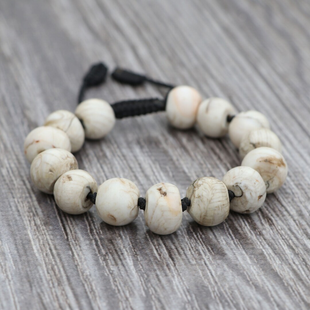 Hand Knotted Conch Shell Wrist Mala - Etsy