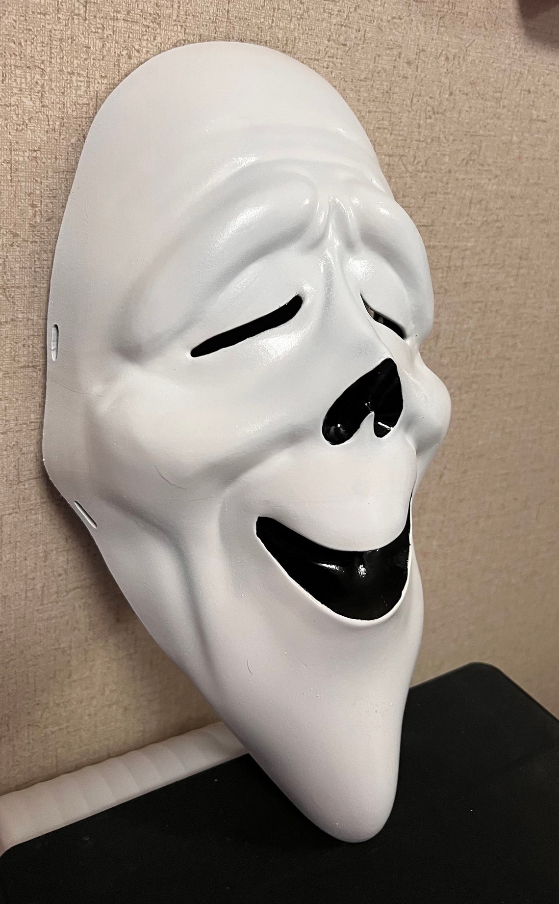 Scary Movie Stoned Ghost Face Mask – Quality Horror Costume Accessory ...
