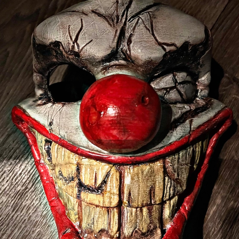 Sweet Tooth Mask - Etsy