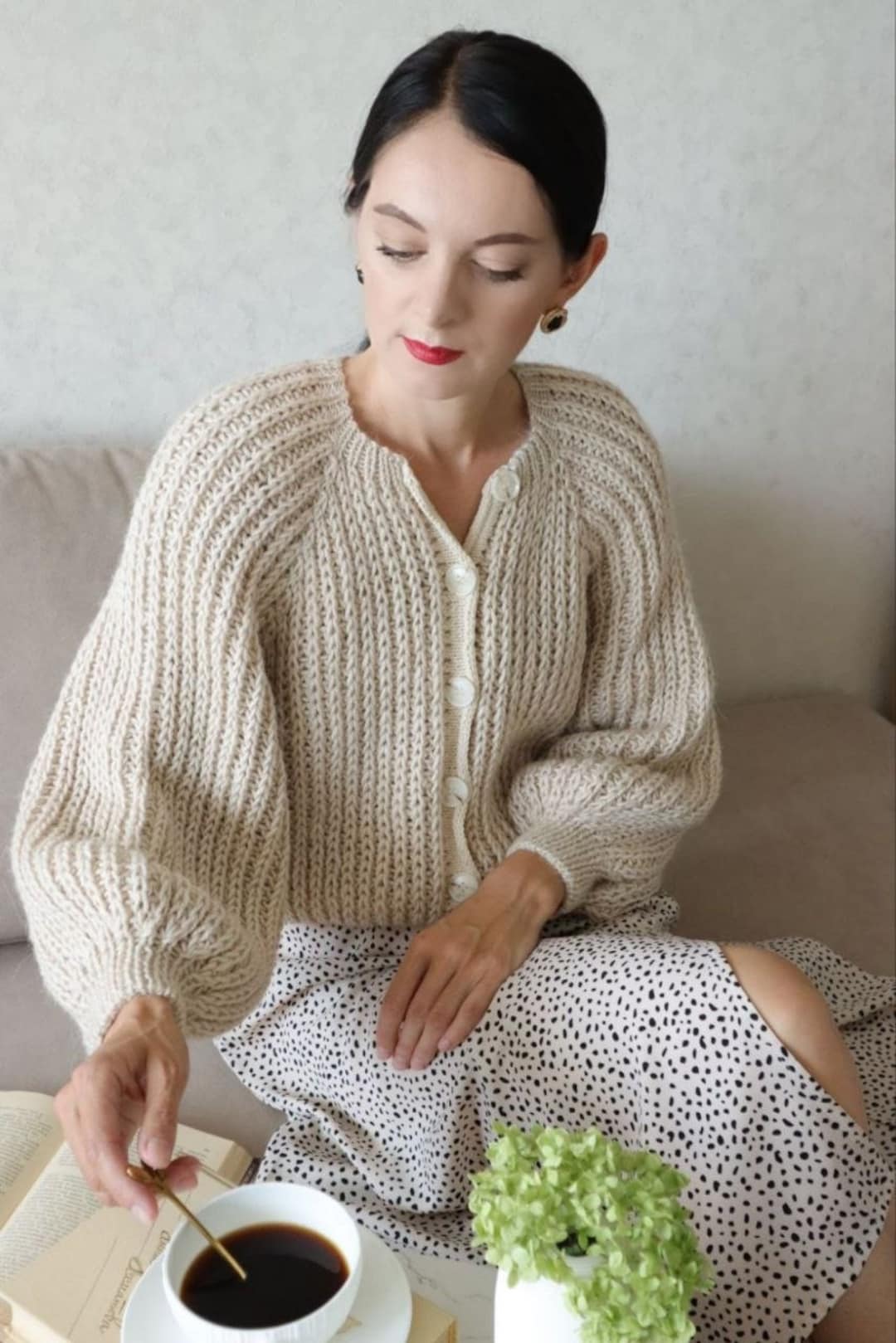 Handmade Cropped Cardigan Chunky Wool Cardigan Cardigan With Buttons - Etsy