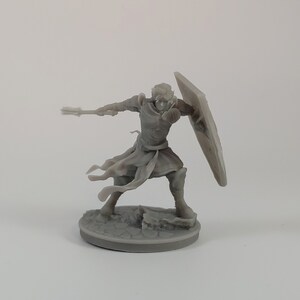 Cleric of the Sun Miniature - Dnd Miniatures - Role Playing Game ...