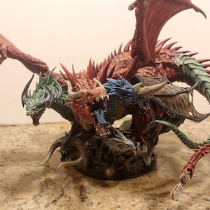 Tiamat Miniature - Rescale Miniatures - Dnd Miniatures - Role Playing ...