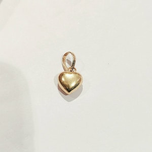 22k Gold Locket, Heart Locket, Gold Pendant, Minimal Gold Pendant ...