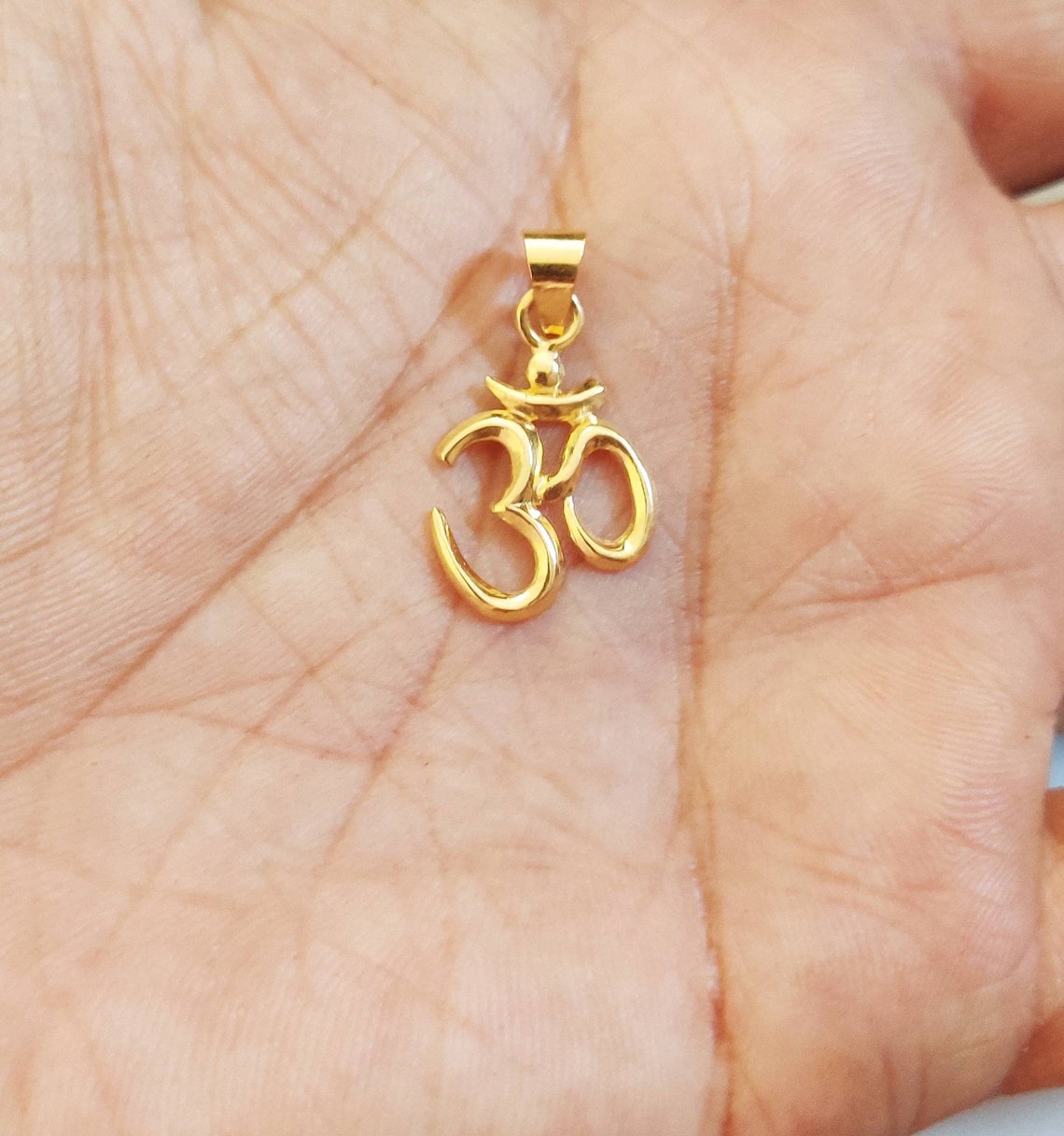 22k Gold Om Pendant Hindu Religion Pendantsoild Gold - Etsy