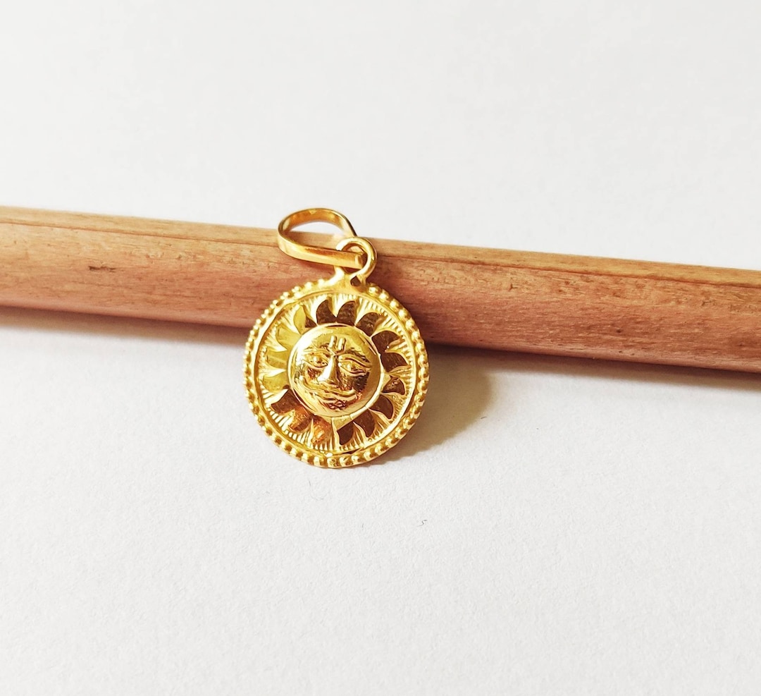22k Gold Sun Pendant, Solar Celestial Star Sun Pendant, Lord Sun ...