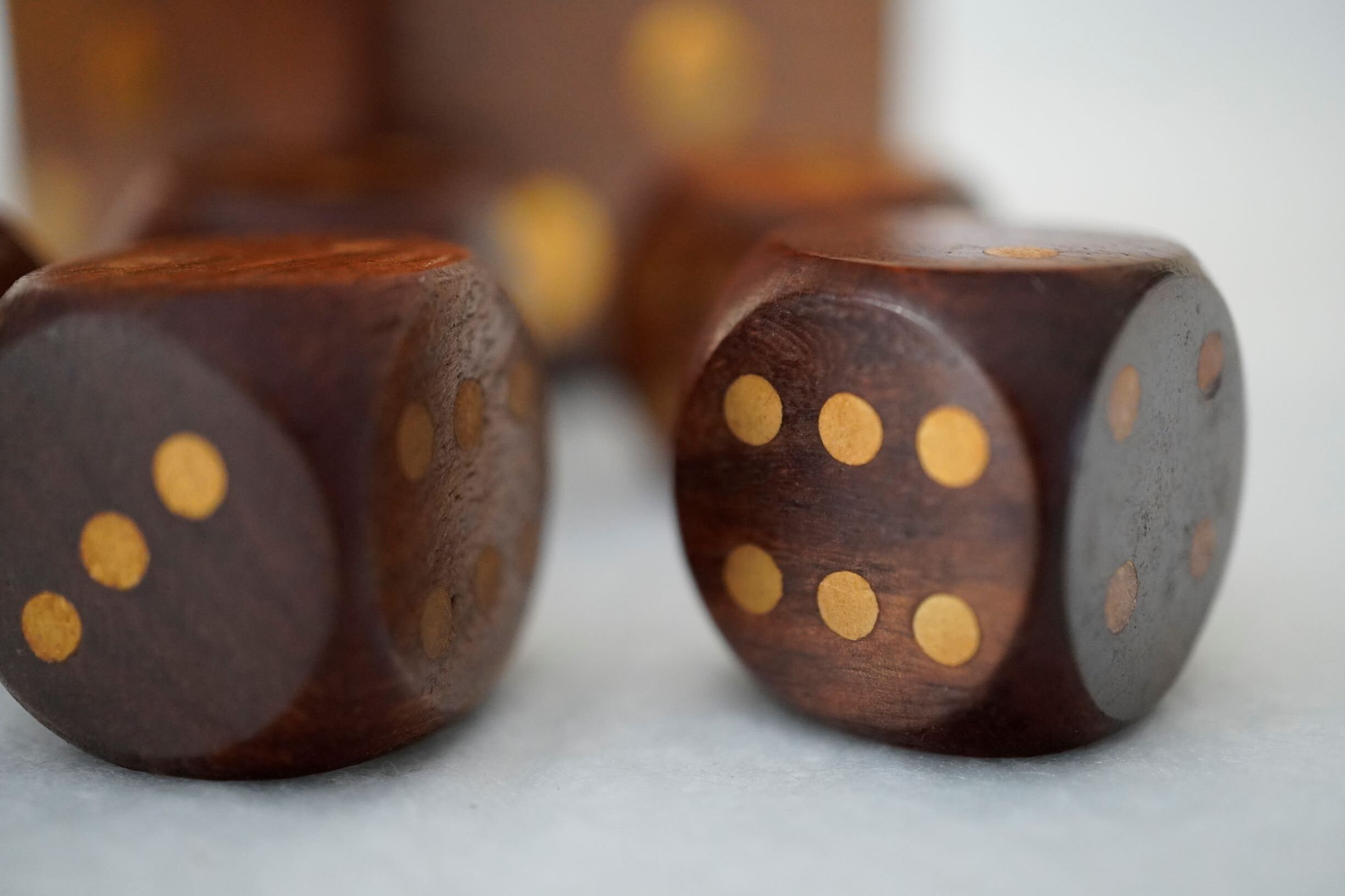 Vintage Wooden Dice Set Box With 5 Dices Inside in Dice - Etsy