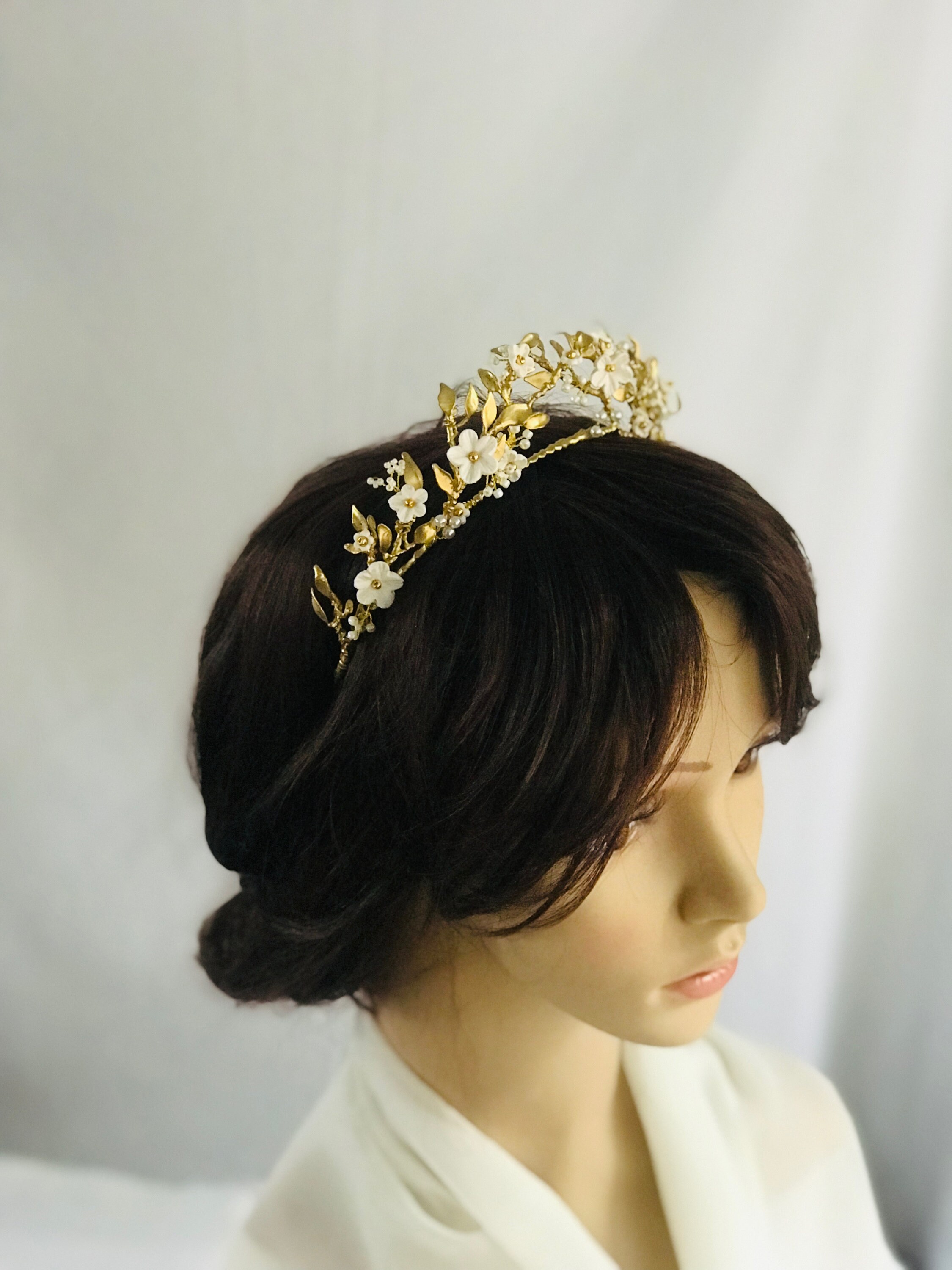 Gold & white flower bridal crown Flower headdress Gold | Etsy