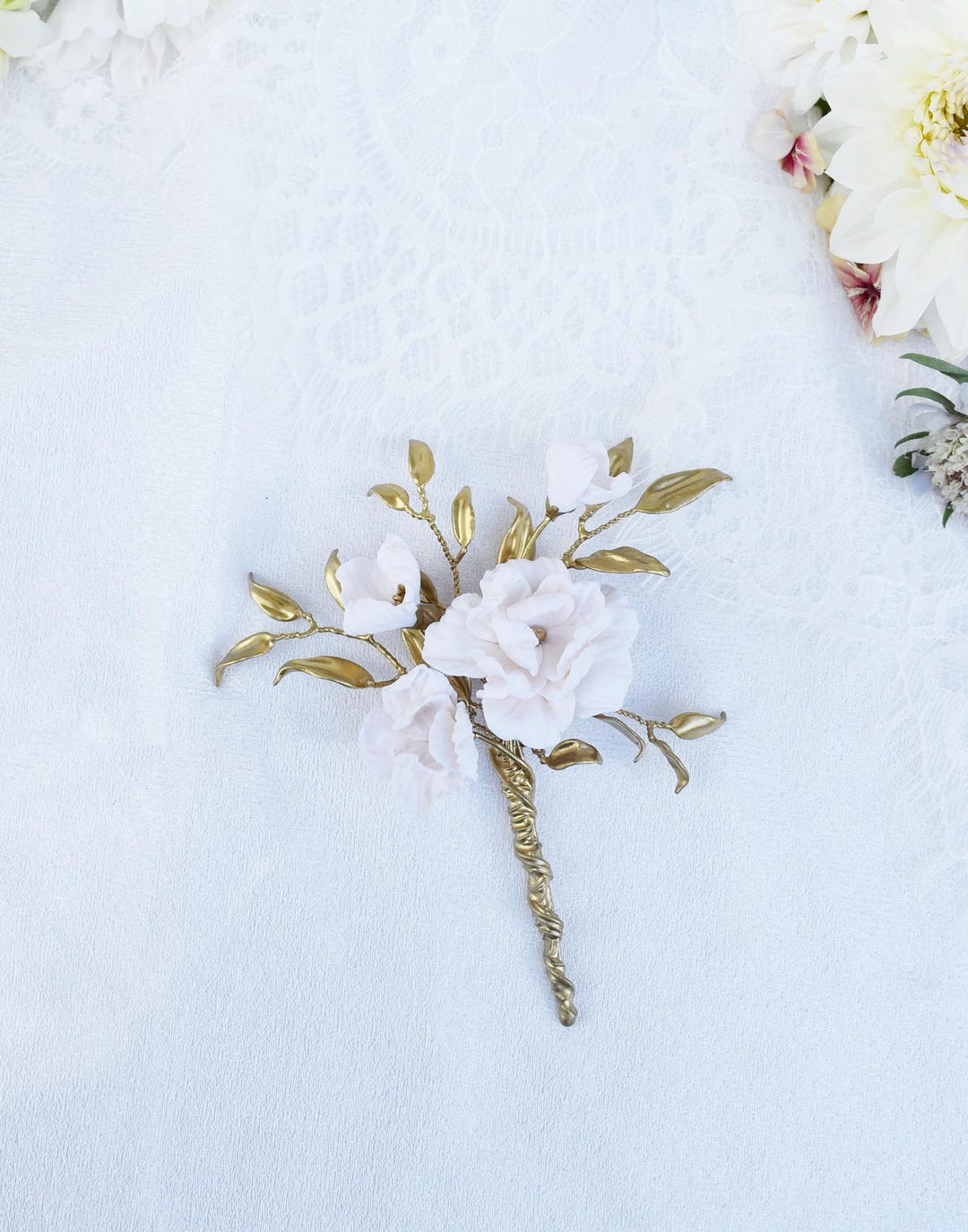 Gold Grooms Pin, White and Gold Flower Boutonniere, Grooms Corsage #407 ...