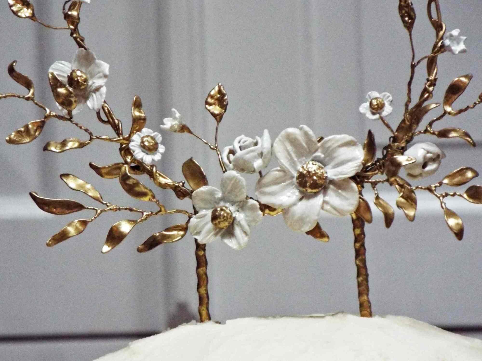 Gold cake topper Hoop wire cake topper Gold cake | Etsy
