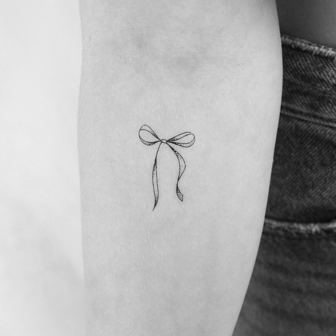 Small Ribbon Bow Temporary Tattoo (set of 3) - Etsy