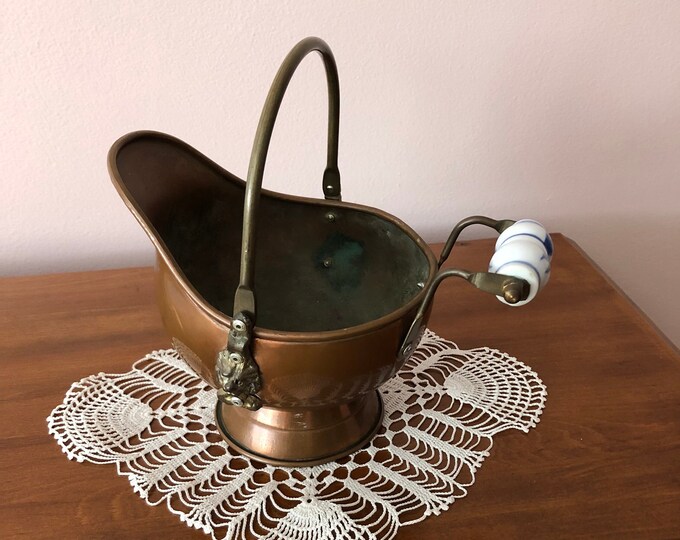 Vintage Copper Coal Scuttle With Lion Head Accents and Delft Porcelain ...