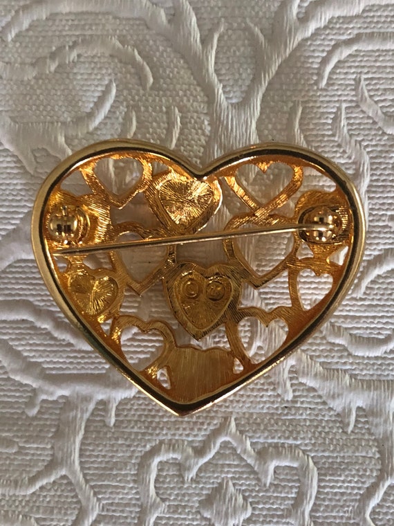 Vintage Gold Heart Brooch with Ruby Red Swarovski Cry… - Gem