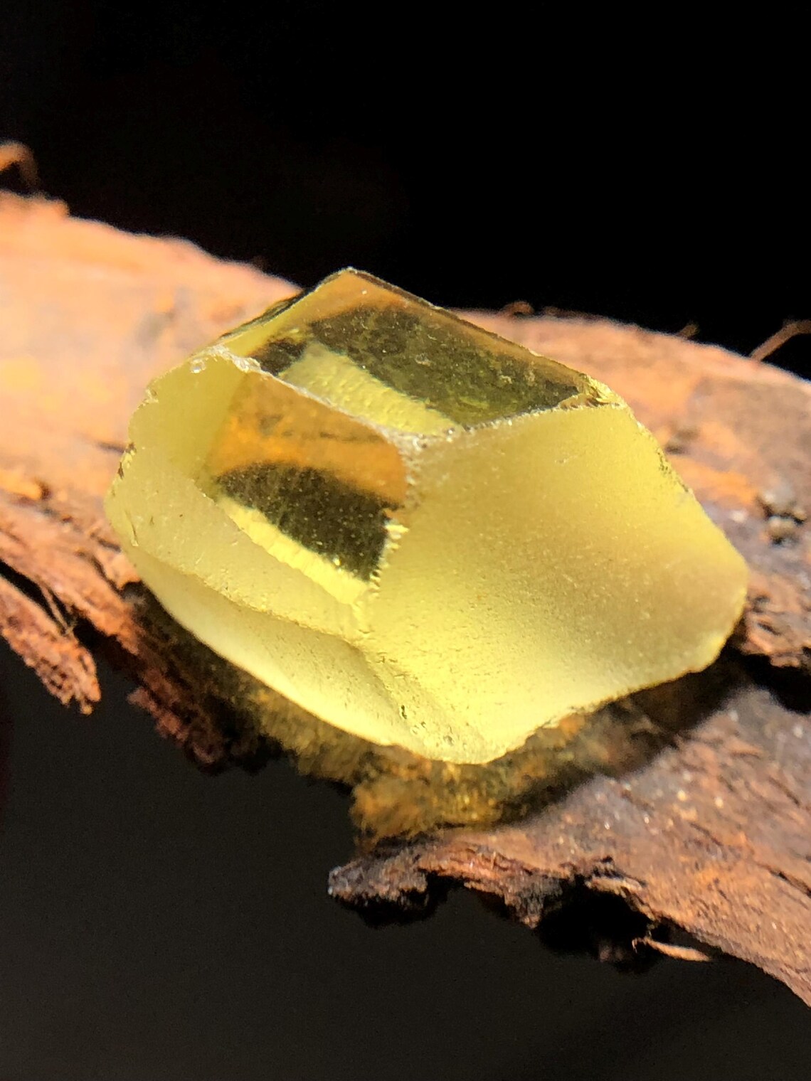 Raw Lemon Quartz Crystal: 7.4 Ct Untreated Healing Stone - Etsy