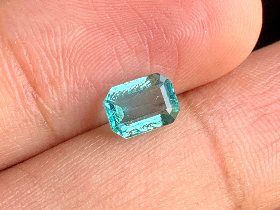 100% Natural Emerald Bluenish Gems, Blue Tone Emerald, Good Quality ...