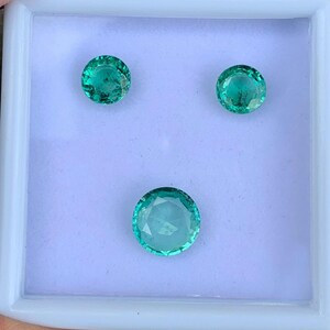 Natural Emerald Layout Gemstone Use for Jewelry Making, Faceted Emerald ...