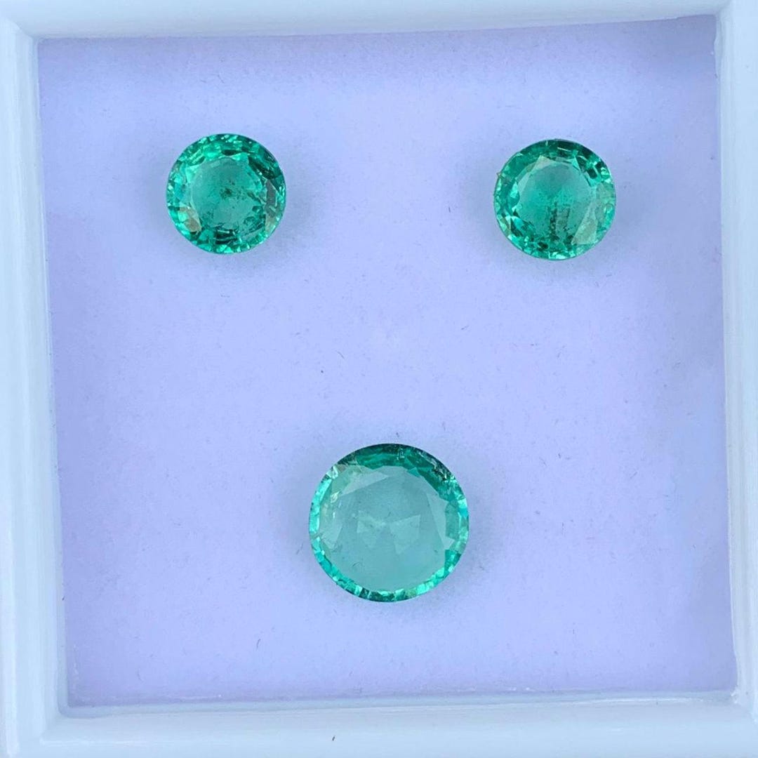 Natural Emerald Layout Gemstone Use for Jewelry Making, Faceted Emerald ...