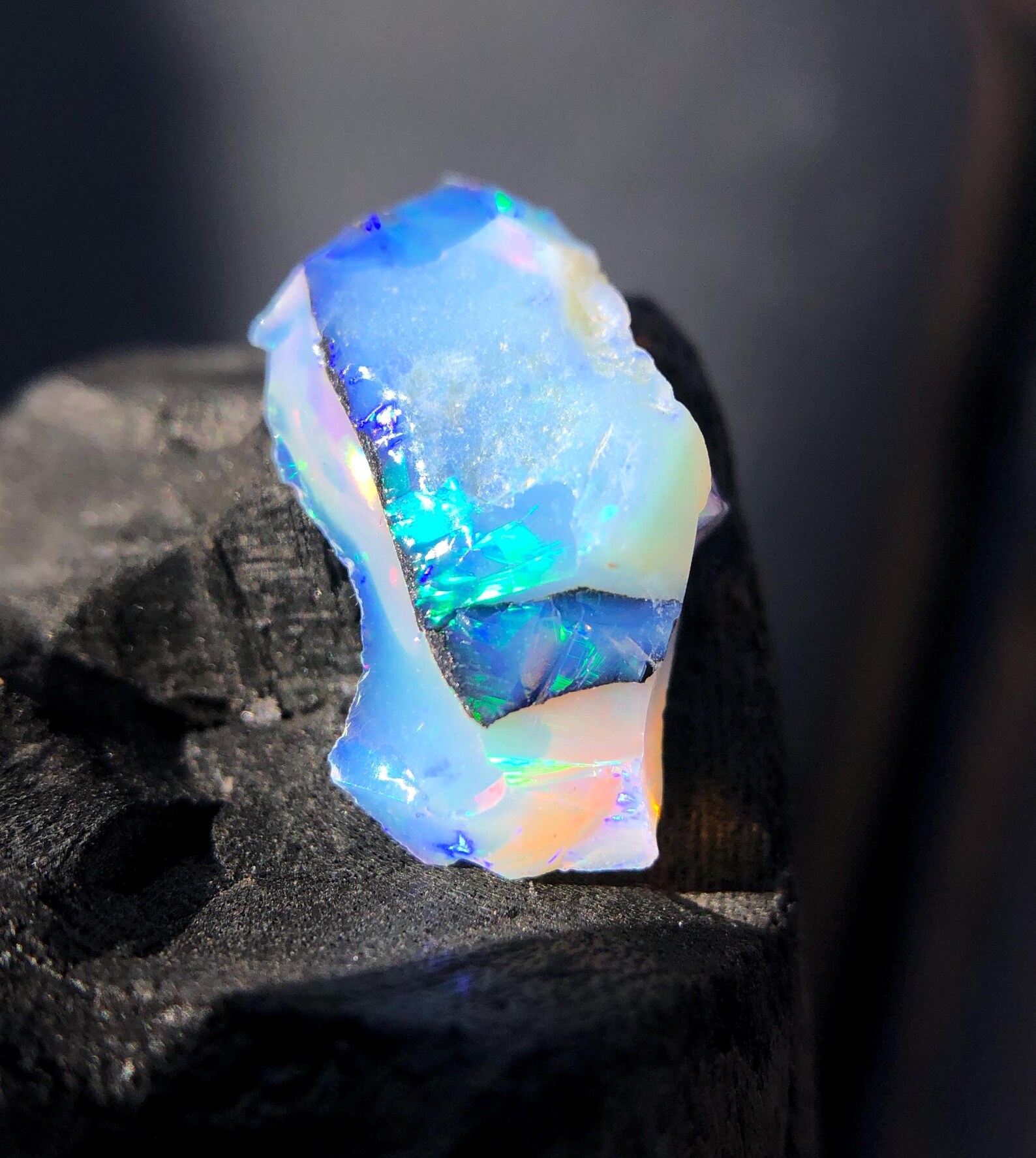 Natural Opal Rough Stone, White Blue Crystal, Raw Gemstone (2.60 Carats ...