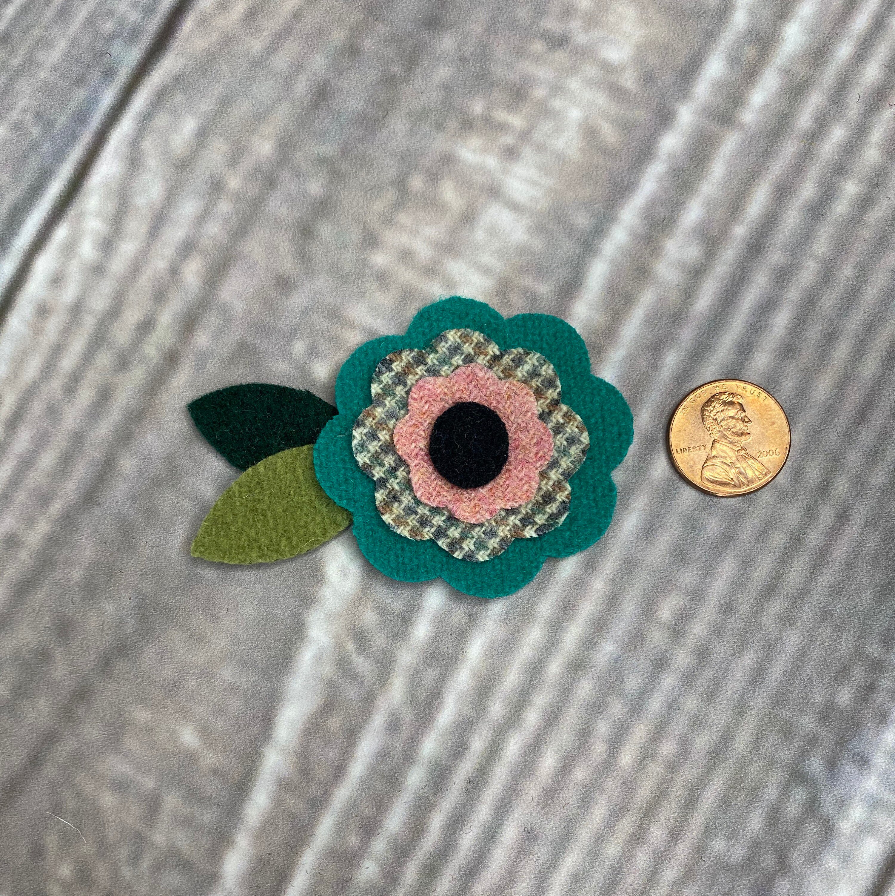 Wool Flower Pennies - Precut Upcycled Felted Wool for Appliqué, Penny ...