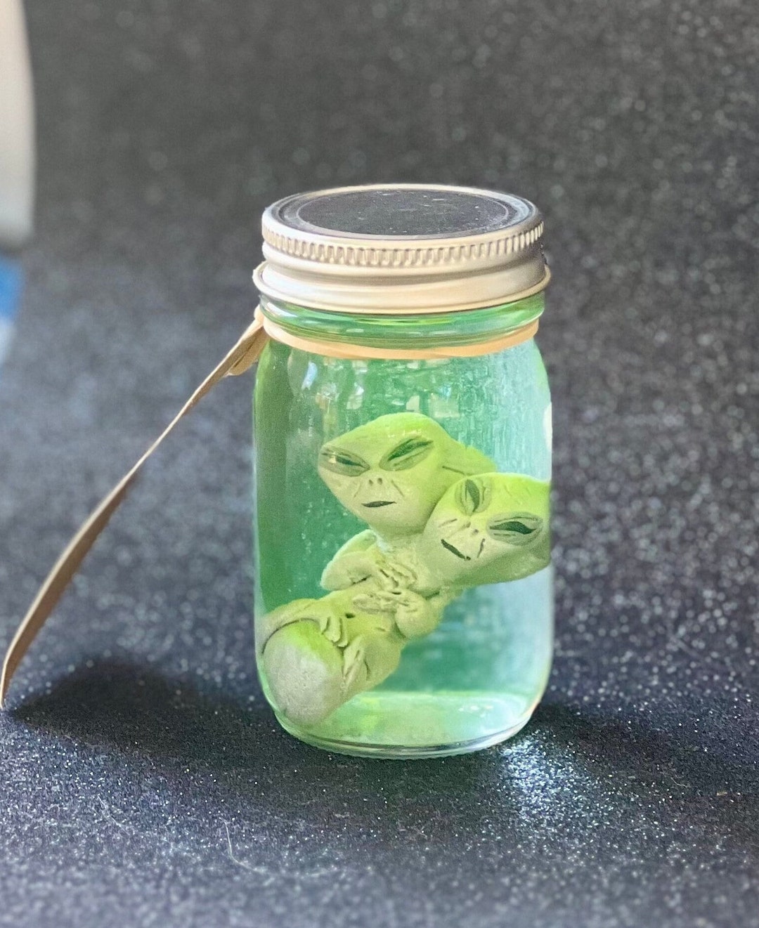 Conjoined Twin Alien Embryo Fetus in a Jar UFO UV Glowing Gift Decor ...