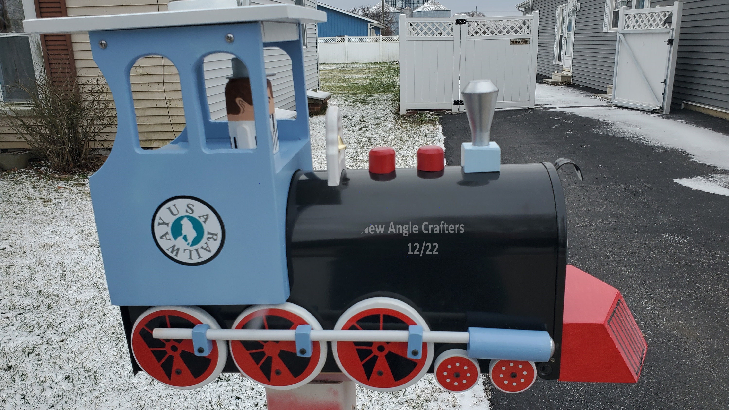 Handmade Steam Locomotive Mailbox With Solar Night Light-train Engine ...