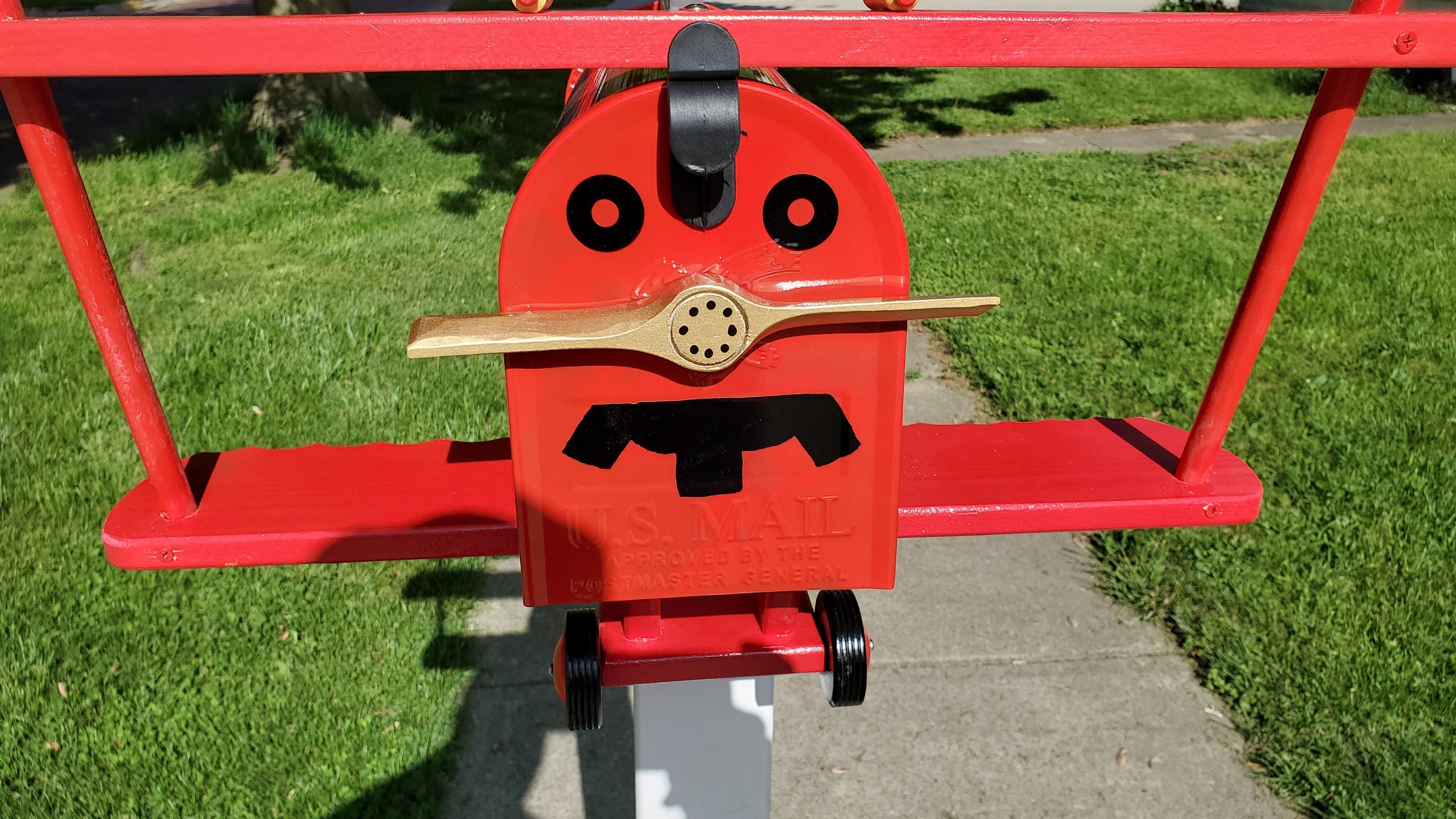 Cartoon Red Baron Character Double Door Tri-plane Mailbox Rural Mailbox ...